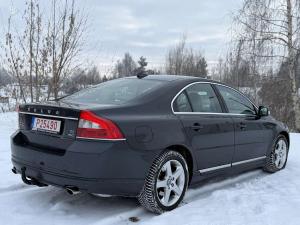 Pelēks Volvo S80 2010 Šauļi, ar dzinēja tilpumu 2.40 L un nobraukumu 339 tūkst. km par 3999 €, foto 4 vietnē AUTOMOTO.COM.LV