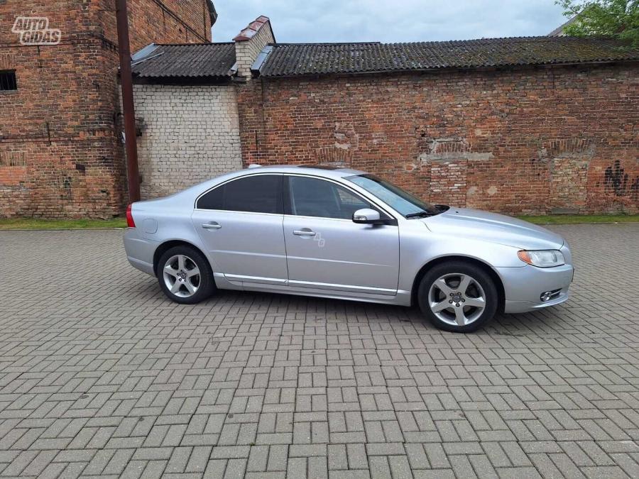 Pelēks Volvo S80 2010 Kėdainiai, ar dzinēja tilpumu 3.20 L un nobraukumu 331 tūkst. km par 4999 €, foto 8 vietnē AUTOMOTO.COM.LV