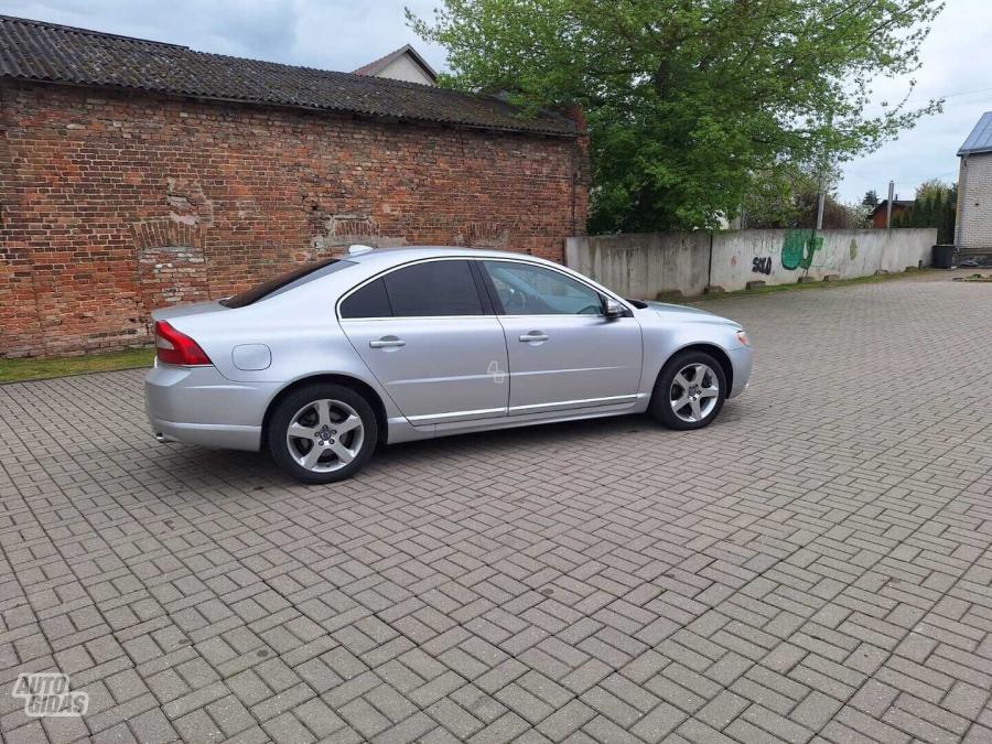 Pelēks Volvo S80 2010 Kėdainiai, ar dzinēja tilpumu 3.20 L un nobraukumu 331 tūkst. km par 4999 €, foto 9 vietnē AUTOMOTO.COM.LV