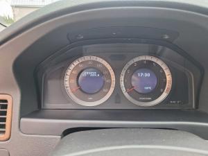 Pelēks Volvo S80 2010 Kėdainiai, ar dzinēja tilpumu 3.20 L un nobraukumu 331 tūkst. km par 4999 €, foto 21 vietnē AUTOMOTO.COM.LV