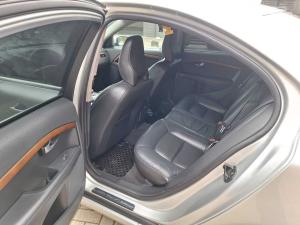 Pelēks Volvo S80 2010 Kėdainiai, ar dzinēja tilpumu 3.20 L un nobraukumu 331 tūkst. km par 4850 €, foto 17 vietnē AUTOMOTO.COM.LV
