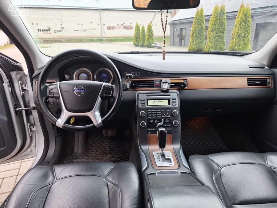 Pelēks Volvo S80 2010 Kėdainiai, ar dzinēja tilpumu 3.20 L un nobraukumu 331 tūkst. km par 4850 €, foto 20 vietnē AUTOMOTO.COM.LV