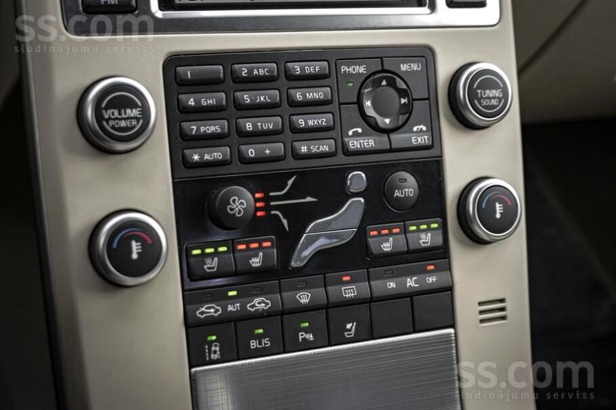 Pelēks Volvo S80 2010 Rīga, ar dzinēja tilpumu 1.60 L un nobraukumu 0 tūkst. km par 3995 €, foto 22 vietnē AUTOMOTO.COM.LV