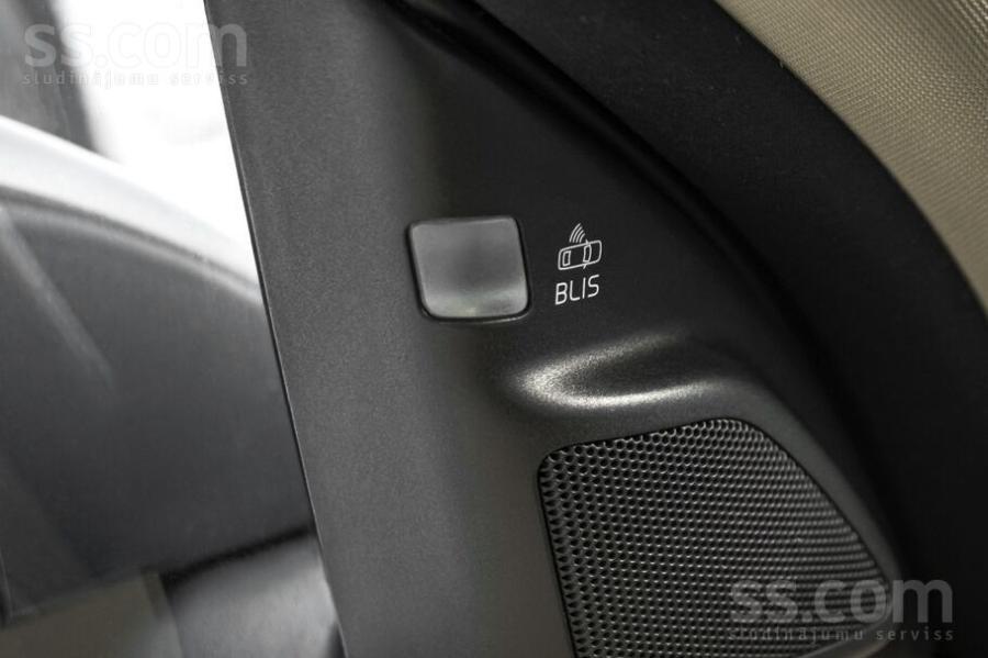 Pelēks Volvo S80 2010 Rīga, ar dzinēja tilpumu 1.60 L un nobraukumu 0 tūkst. km par 3995 €, foto 27 vietnē AUTOMOTO.COM.LV