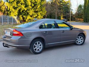 Pelēks Volvo S80 2010 Tartu, ar dzinēja tilpumu 1.60 L un nobraukumu 328 tūkst. km par 3999 €, foto 9 vietnē AUTOMOTO.COM.LV