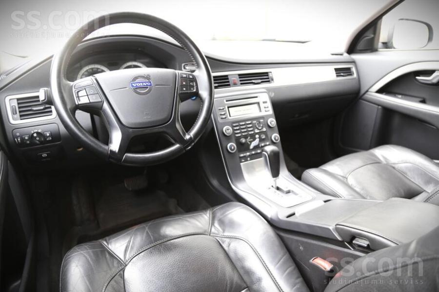 Grey Volvo S80 2010 in Riga, with an engine capacity of 2.40 L and mileage of 0 thousand km for 3995 €, photo 12 on AUTOMOTO.COM.LV