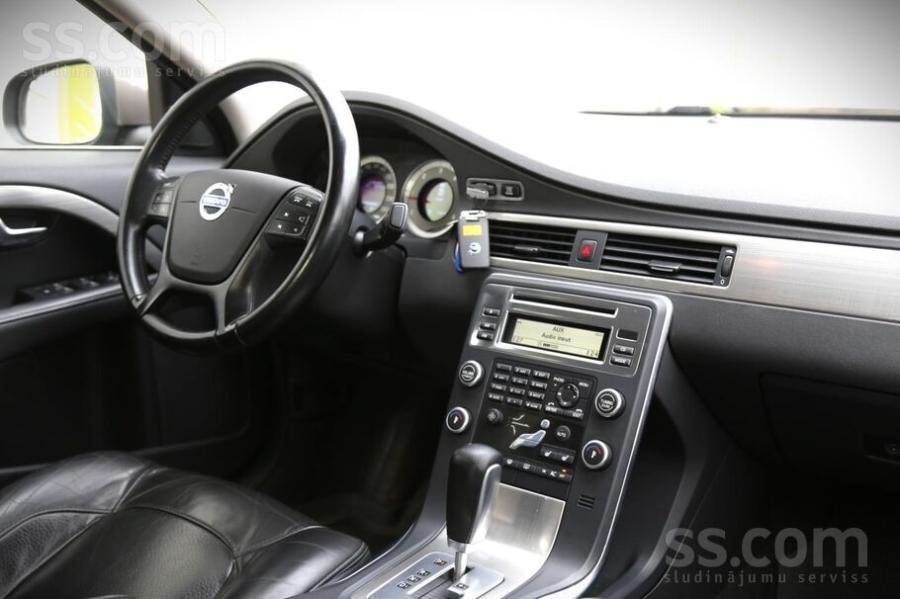 Grey Volvo S80 2010 in Riga, with an engine capacity of 2.40 L and mileage of 0 thousand km for 3995 €, photo 16 on AUTOMOTO.COM.LV