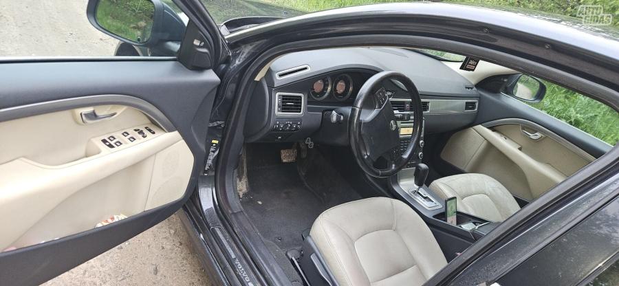 Pelēks Volvo S80 2010 Viļņa, ar dzinēja tilpumu 2.40 L un nobraukumu 291 tūkst. km par 4500 €, foto 8 vietnē AUTOMOTO.COM.LV