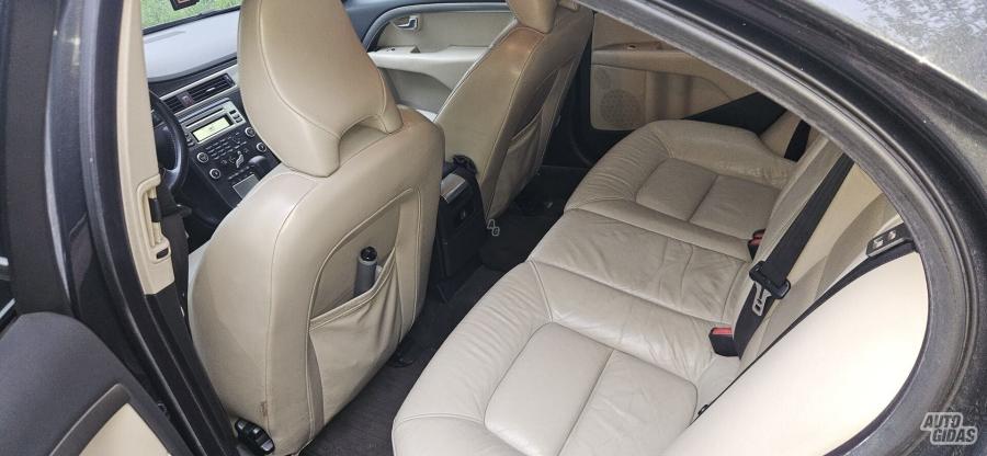 Pelēks Volvo S80 2010 Viļņa, ar dzinēja tilpumu 2.40 L un nobraukumu 291 tūkst. km par 4500 €, foto 10 vietnē AUTOMOTO.COM.LV