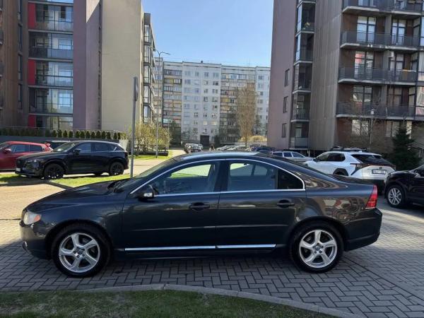 Серый Вольво С80 2010 в Рига, объемом двигателя 2.00 л и пробегом 320 тыс. км за 3990 €, фото 3 на AUTOMOTO.COM.LV