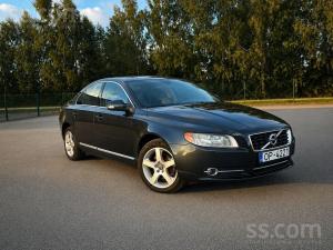 Pelēks Volvo S80 2010 Rīga, ar dzinēja tilpumu 2.40 L un nobraukumu 0 tūkst. km par 4950 €, foto  vietnē AUTOMOTO.COM.LV