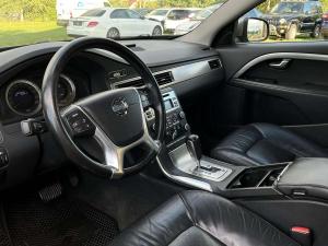 Grey Volvo S80 2010 in Ukmerge, with an engine capacity of 2.40 L and mileage of 301 thousand km for 2100 €, photo 11 on AUTOMOTO.COM.LV