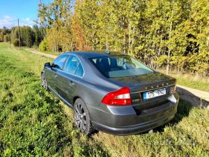 Pelēks Volvo S80 2010 Elva, ar dzinēja tilpumu 2.40 L un nobraukumu 271 tūkst. km par 7350 €, foto 3 vietnē AUTOMOTO.COM.LV