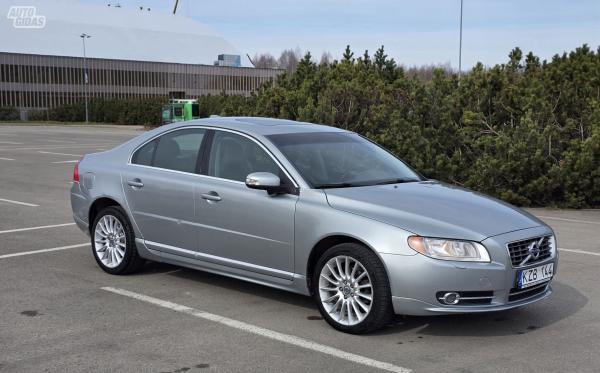 Grey Volvo S80 2011 in Siauliai, with an engine capacity of 3.00 L and mileage of 214 thousand km for 5200 €, photo 1 on AUTOMOTO.COM.LV