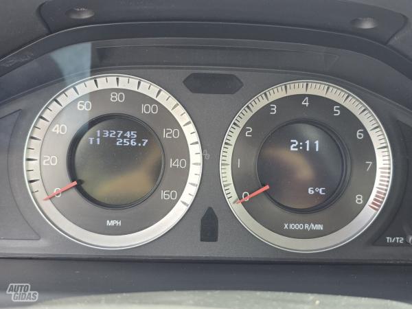 Grey Volvo S80 2011 in Siauliai, with an engine capacity of 3.00 L and mileage of 214 thousand km for 5200 €, photo 10 on AUTOMOTO.COM.LV