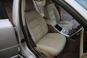 Pelēks Volvo S80 2011 Rīga, ar dzinēja tilpumu 2.40 L un nobraukumu 247 tūkst. km par 7990 €, foto 16 vietnē AUTOMOTO.COM.LV