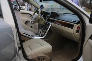 Pelēks Volvo S80 2011 Rīga, ar dzinēja tilpumu 2.40 L un nobraukumu 247 tūkst. km par 7990 €, foto 17 vietnē AUTOMOTO.COM.LV