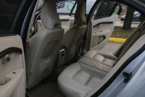Pelēks Volvo S80 2011 Rīga, ar dzinēja tilpumu 2.40 L un nobraukumu 247 tūkst. km par 7990 €, foto 18 vietnē AUTOMOTO.COM.LV