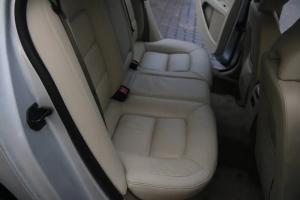 Pelēks Volvo S80 2011 Rīga, ar dzinēja tilpumu 2.40 L un nobraukumu 247 tūkst. km par 7990 €, foto 19 vietnē AUTOMOTO.COM.LV