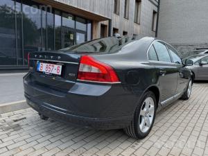 Grey Volvo S80 2011 in Tukums, with an engine capacity of 2.00 L and mileage of 292 thousand km for 5990 €, photo 15 on AUTOMOTO.COM.LV