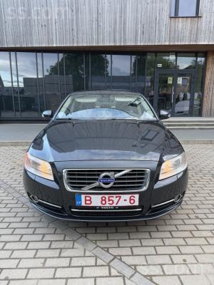 Grey Volvo S80 2011 in Tukums, with an engine capacity of 2.00 L and mileage of 292 thousand km for 5990 €, photo 18 on AUTOMOTO.COM.LV