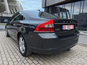 Grey Volvo S80 2011 in Tukums, with an engine capacity of 2.00 L and mileage of 292 thousand km for 5990 €, photo 19 on AUTOMOTO.COM.LV
