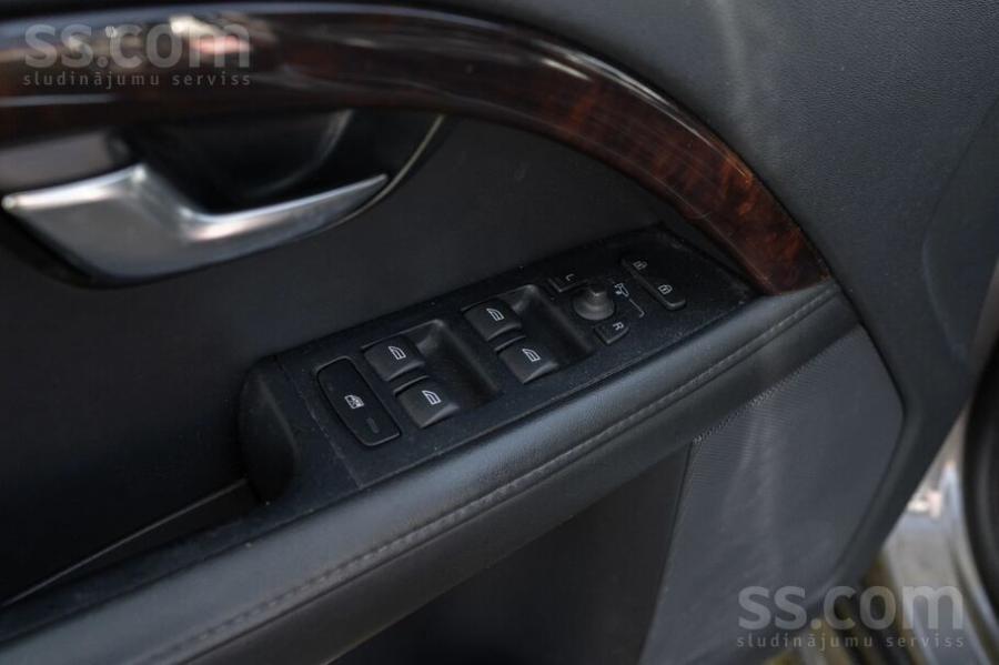 Pelēks Volvo S80 2011 Rīga, ar dzinēja tilpumu 3.00 L un nobraukumu 391 tūkst. km par 6250 €, foto 15 vietnē AUTOMOTO.COM.LV