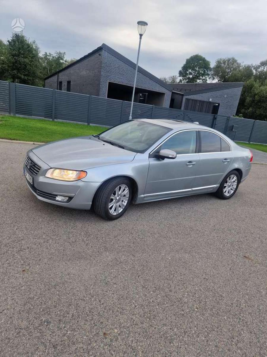 Pelēks Volvo S80 2011 Klaipėda, ar dzinēja tilpumu 3.20 L un nobraukumu 290 tūkst. km par 5300 €, foto 4 vietnē AUTOMOTO.COM.LV