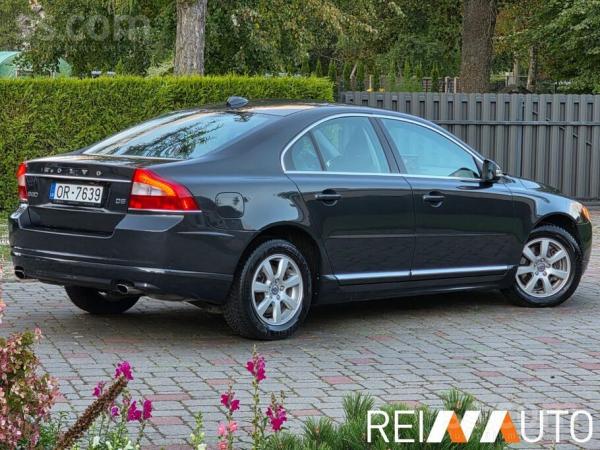 Volvo S80 2011 Rīga vietnē Pelēks Volvo S80 2011 Rīga, ar dzinēja tilpumu 2.40 L un nobraukumu 316 tūkst. km par 6850 €, foto 6 vietnē AUTOMOTO.COM.LV