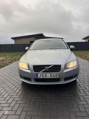 Grey Volvo S80 2012 in Jonava, with an engine capacity of 3.20 L and mileage of 210 thousand km for 5000 €, photo 2 on AUTOMOTO.COM.LV