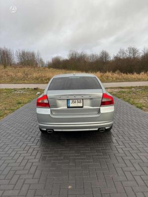 Grey Volvo S80 2012 in Jonava, with an engine capacity of 3.20 L and mileage of 210 thousand km for 5000 €, photo 4 on AUTOMOTO.COM.LV
