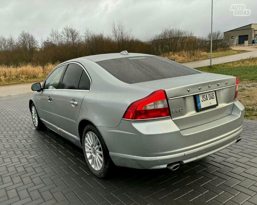 Pelēks Volvo S80 2012 Kauņa, ar dzinēja tilpumu 3.20 L un nobraukumu 210 tūkst. km par 4850 €, foto 10 vietnē AUTOMOTO.COM.LV