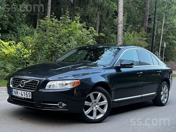 Volvo S80 2012 in Ogre on AUTOMOTO.COM.LV Grey Volvo S80 2012 in Ogre, with an engine capacity of 2.40 L and mileage of 323 thousand km for 7499 €, photo 4 on AUTOMOTO.COM.LV
