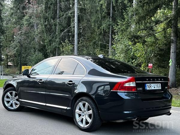 Volvo S80 2012 in Ogre on AUTOMOTO.COM.LV Grey Volvo S80 2012 in Ogre, with an engine capacity of 2.40 L and mileage of 323 thousand km for 7499 €, photo 5 on AUTOMOTO.COM.LV
