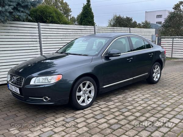 Вольво С80 2012 в Тарту на AUTOMOTO.COM.LV Серый Вольво С80 2012 в Тарту, объемом двигателя 2.00 л и пробегом 226 тыс. км за 7390 €, фото 1 на AUTOMOTO.COM.LV