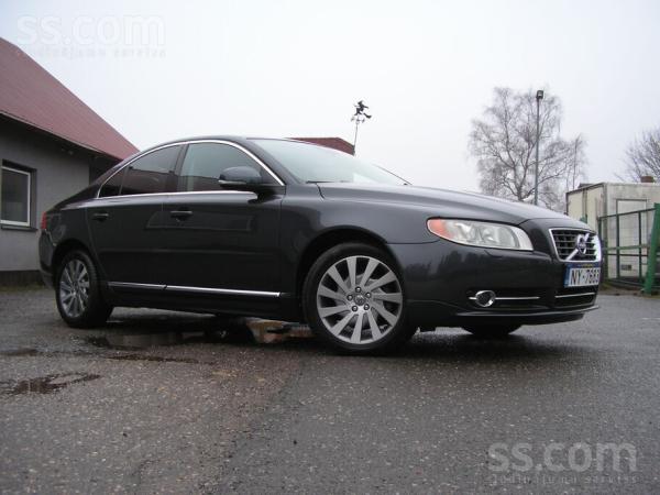Grey Volvo S80 2013 in Riga, with an engine capacity of 2.00 L and mileage of 0 thousand km for 6350 €, photo 1 on AUTOMOTO.COM.LV