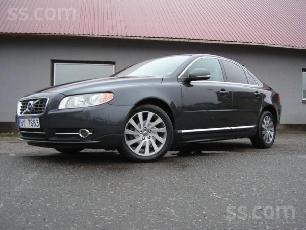 Grey Volvo S80 2013 in Riga, with an engine capacity of 2.00 L and mileage of 0 thousand km for 6350 €, photo 2 on AUTOMOTO.COM.LV