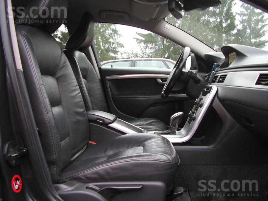 Grey Volvo S80 2013 in Riga, with an engine capacity of 2.00 L and mileage of 0 thousand km for 6350 €, photo 25 on AUTOMOTO.COM.LV