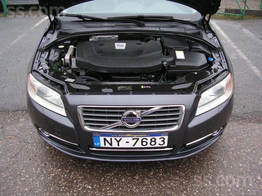 Grey Volvo S80 2013 in Riga, with an engine capacity of 2.00 L and mileage of 0 thousand km for 6350 €, photo 29 on AUTOMOTO.COM.LV