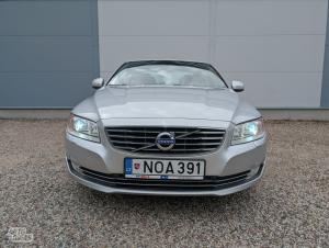 Grey Volvo S80 2013 in Vilnius, with an engine capacity of 2.40 L and mileage of 358 thousand km for 8000 €, photo 10 on AUTOMOTO.COM.LV