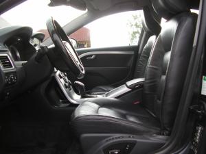 Grey Volvo S80 2013 in Riga, with an engine capacity of 2.00 L and mileage of 282 thousand km for 7350 €, photo 19 on AUTOMOTO.COM.LV