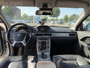 Pelēks Volvo S80 2013 Rīga, ar dzinēja tilpumu 2.00 L un nobraukumu 260 tūkst. km par 5000 €, foto 8 vietnē AUTOMOTO.COM.LV