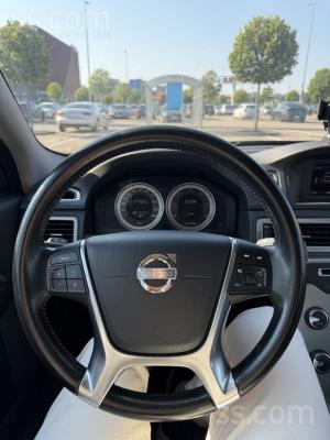Pelēks Volvo S80 2013 Rīga, ar dzinēja tilpumu 2.00 L un nobraukumu 260 tūkst. km par 5000 €, foto 9 vietnē AUTOMOTO.COM.LV