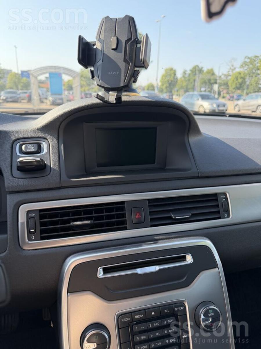 Pelēks Volvo S80 2013 Rīga, ar dzinēja tilpumu 2.00 L un nobraukumu 260 tūkst. km par 5000 €, foto 13 vietnē AUTOMOTO.COM.LV