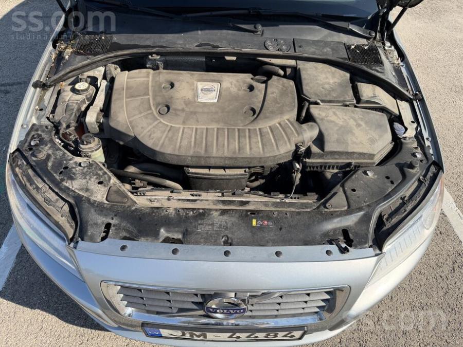 Pelēks Volvo S80 2013 Rīga, ar dzinēja tilpumu 2.00 L un nobraukumu 260 tūkst. km par 5000 €, foto 14 vietnē AUTOMOTO.COM.LV