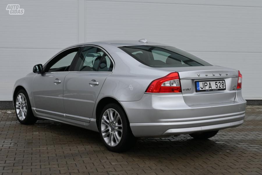 Pelēks Volvo S80 2014 Kretinga, ar dzinēja tilpumu 2.00 L un nobraukumu 295 tūkst. km par 6499 €, foto 8 vietnē AUTOMOTO.COM.LV