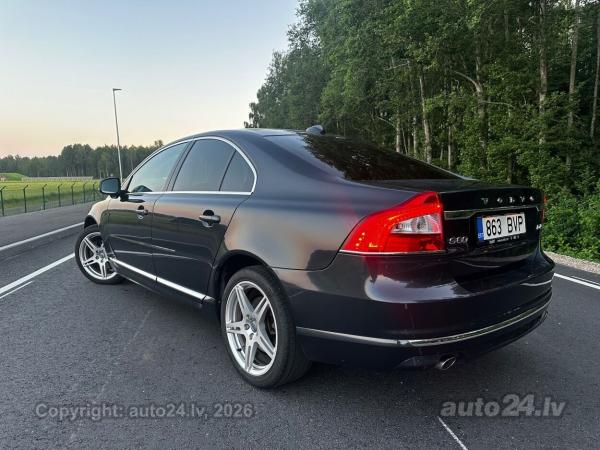 Pelēks Volvo S80 2014 Tallina, ar dzinēja tilpumu 1.97 L un nobraukumu 285 tūkst. km par 12000 €, foto 6 vietnē AUTOMOTO.COM.LV