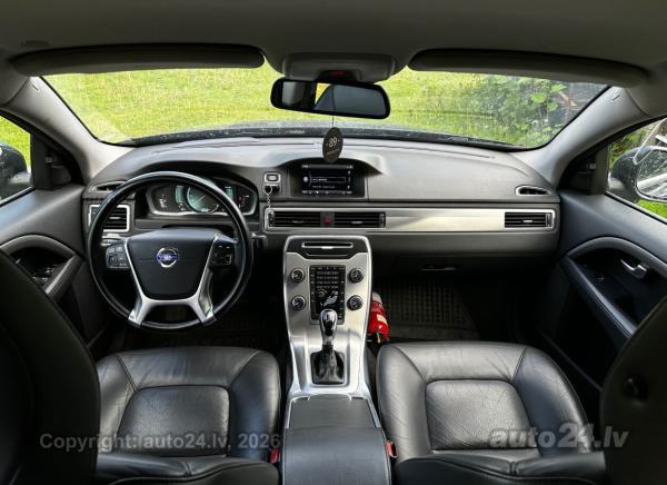 Pelēks Volvo S80 2014 Tallina, ar dzinēja tilpumu 1.97 L un nobraukumu 285 tūkst. km par 12000 €, foto 10 vietnē AUTOMOTO.COM.LV