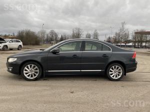Pelēks Volvo S80 2015 Ogre, ar dzinēja tilpumu 2.00 L un nobraukumu 211 tūkst. km par 9790 €, foto 5 vietnē AUTOMOTO.COM.LV