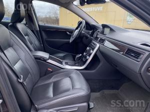 Pelēks Volvo S80 2015 Ogre, ar dzinēja tilpumu 2.00 L un nobraukumu 211 tūkst. km par 9790 €, foto 10 vietnē AUTOMOTO.COM.LV